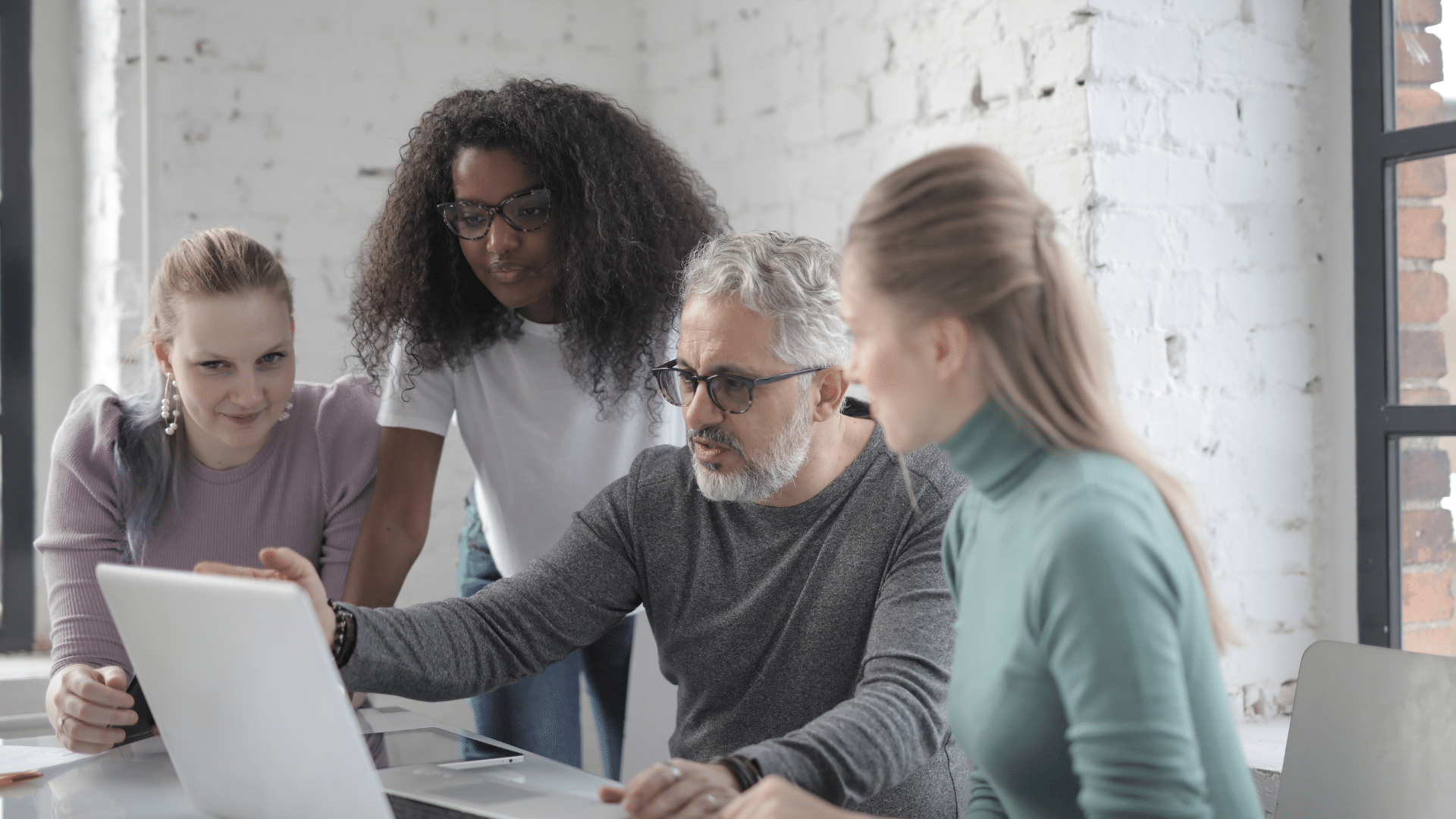 ISO 27001 vs. NIST: Choosing the Right Framework